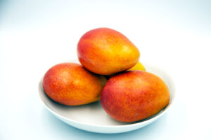 アップルマンゴーとは？違いや特徴を解説【宮古島マンゴー屋さん】 | マンゴー屋さん